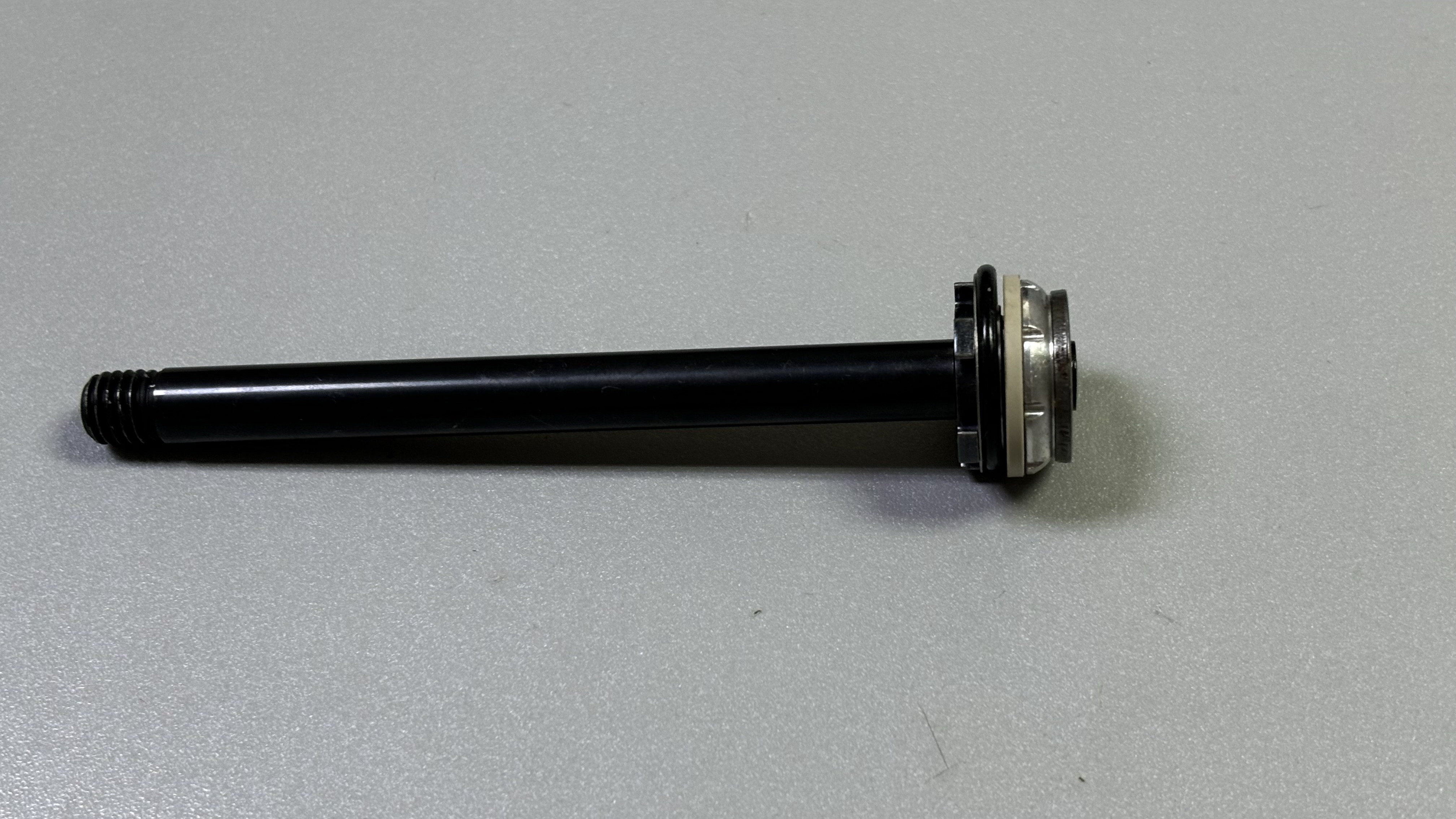 News - What’s the internal structure and function of gas spring?